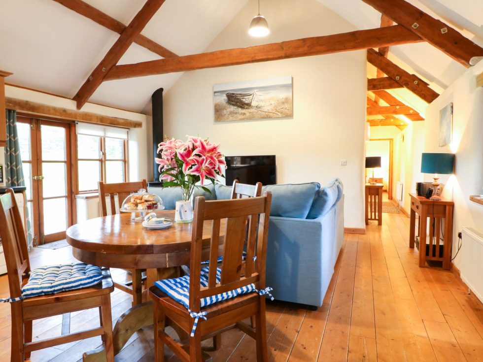 Hook Cottage - Cardwen Farm Holiday Cottages